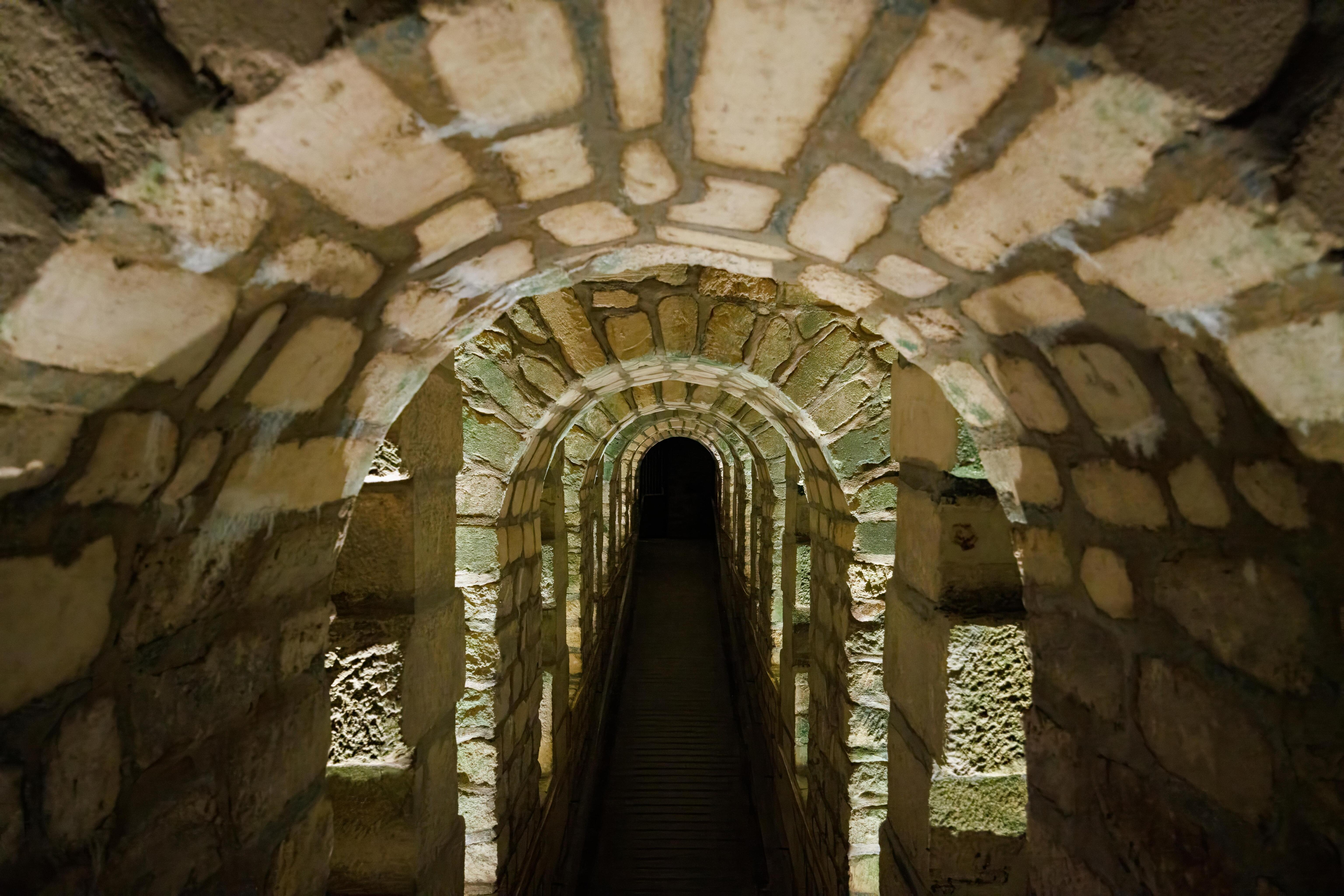 Rising Up From the Catacombs to the Eiffel Tower – Roving Sun